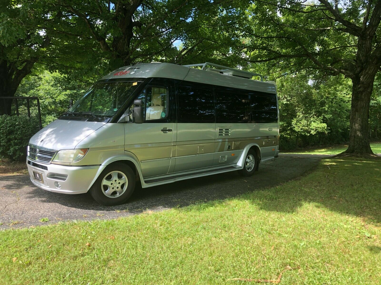 serviced 2007 Dodge Sprinter Interstate camper for sale