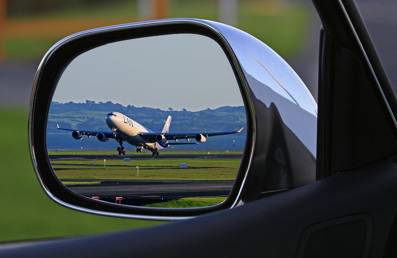 Brussels Shuttle | Premium Airport Transfers & Coach Services in Belgium