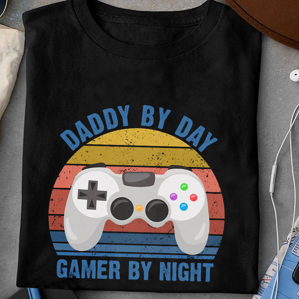 Father's Day 2024 - Happy Father's Day Gamer Dad Shirt, Funny Daddy By ...