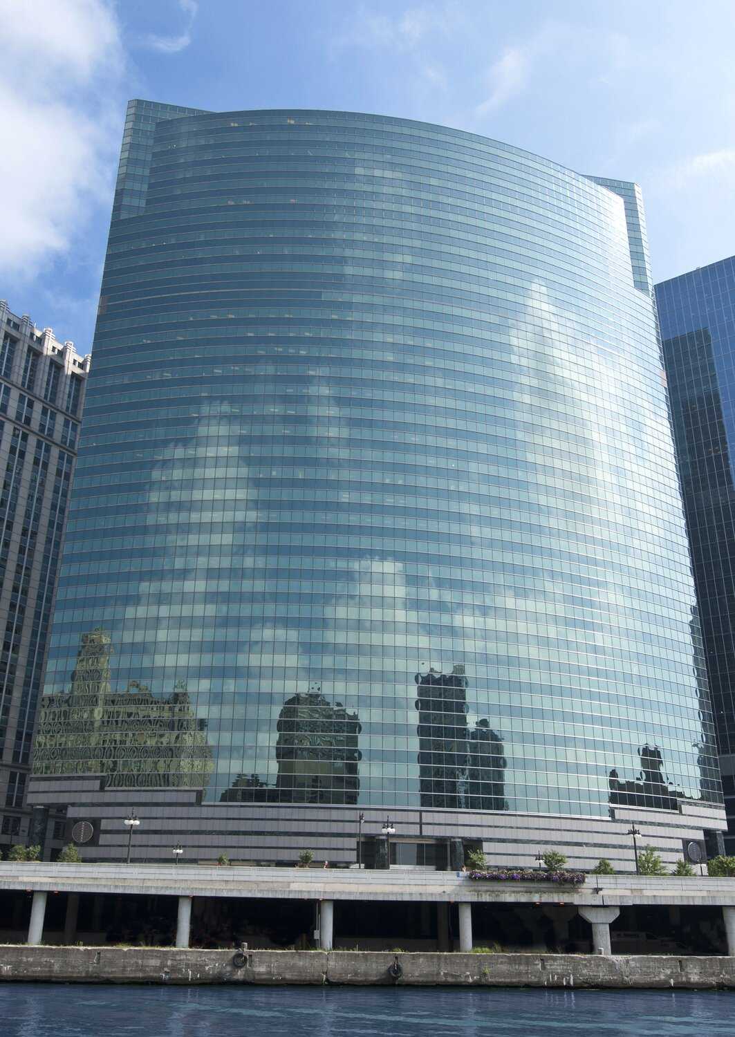 333 West Wacker | Chicago Architecture Center