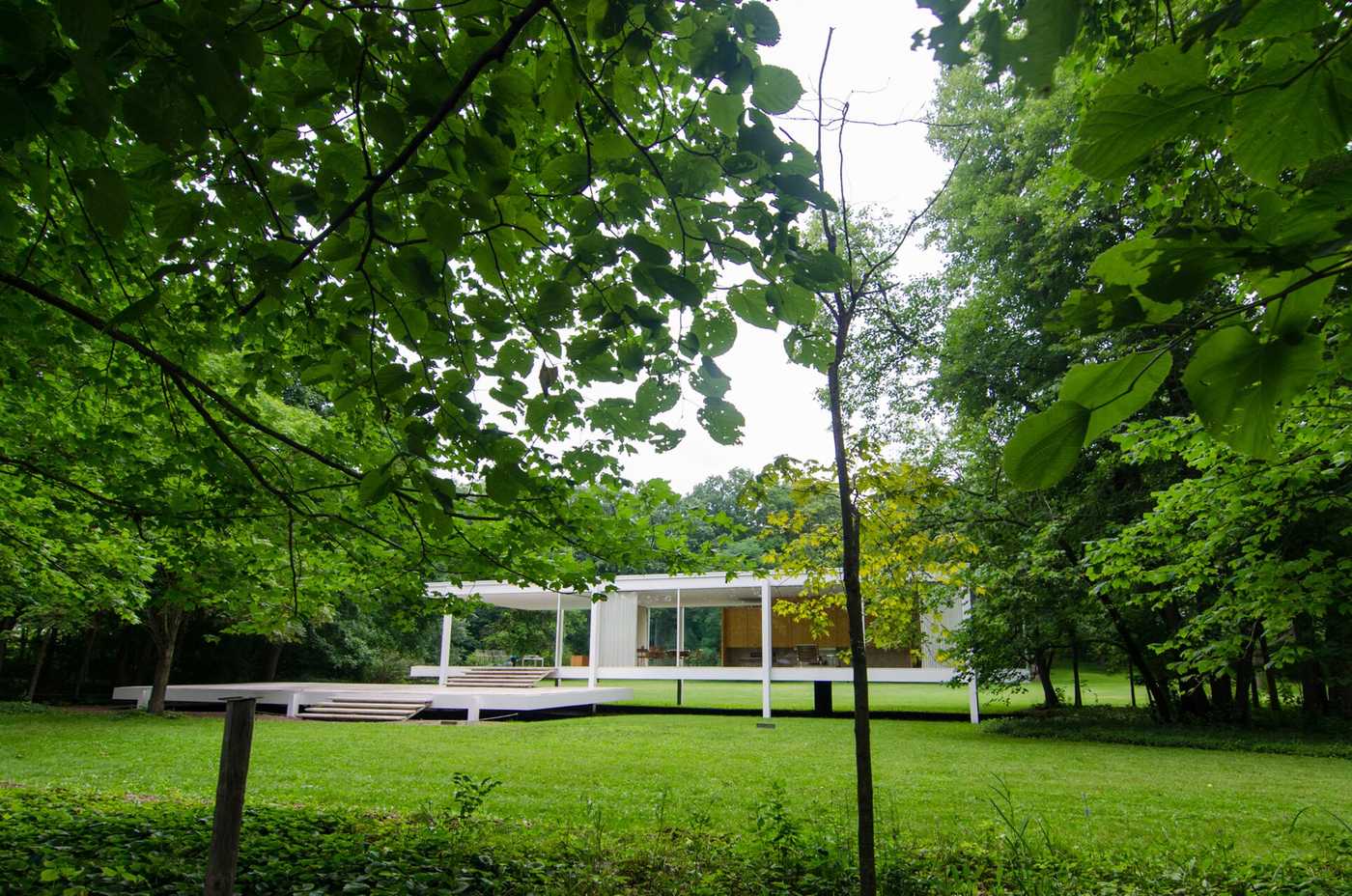 Edith Farnsworth House | Chicago Architecture Center