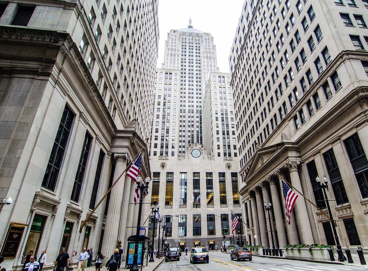 Art Deco Skyscrapers: The Loop | Chicago Architecture Center