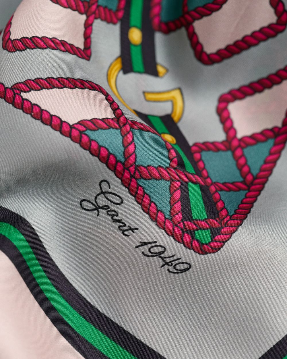 Silkeskjerf med geometrisk mønster | GANT Norge