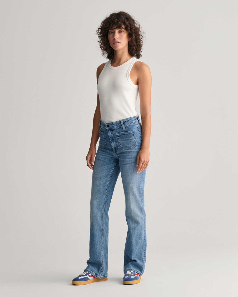 Jeans med sleng og lommer | Siste mote: Klær, tilbehør og interiør ...