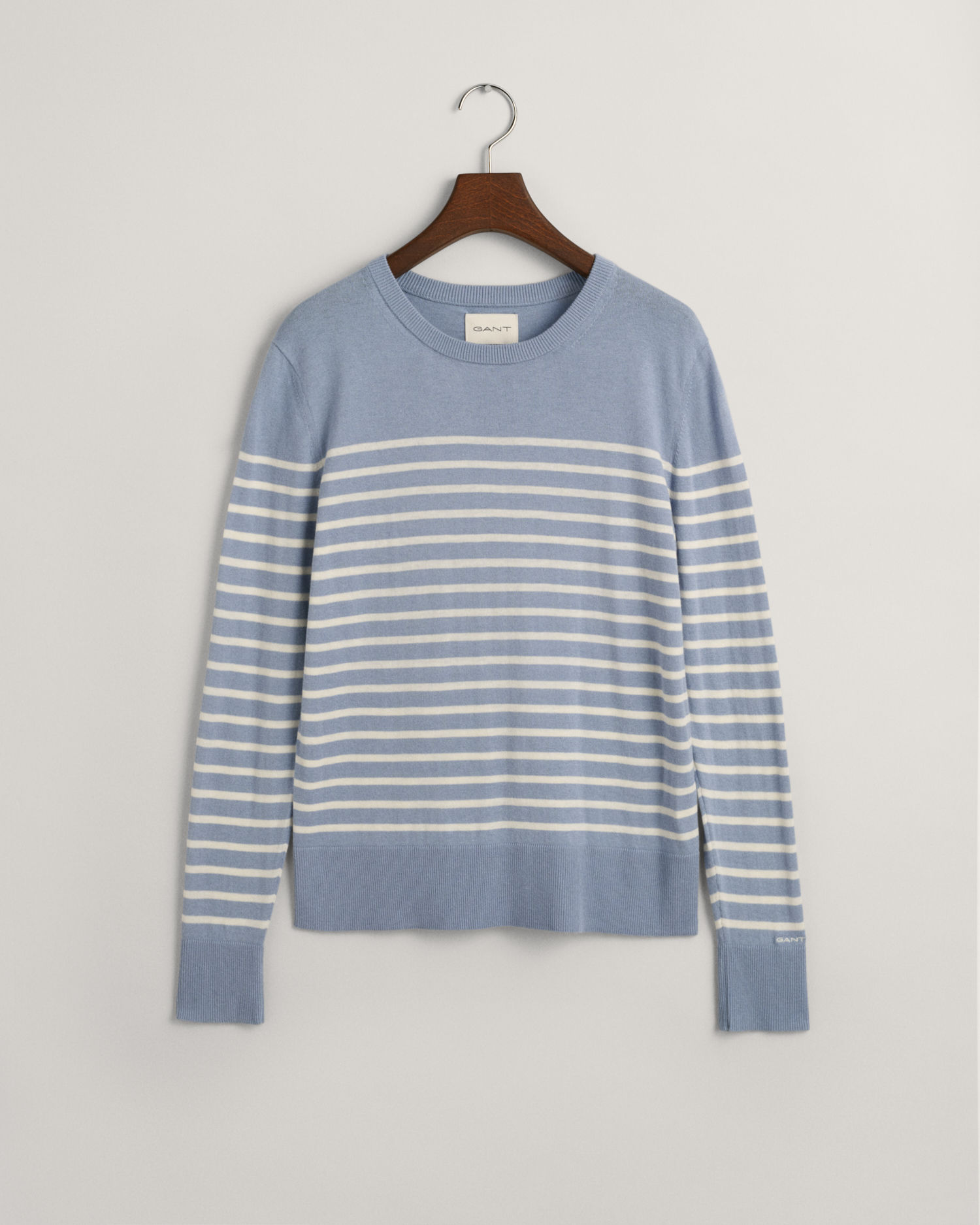 Finstrikket stripete genser med rund hals | Siste mote: Klær, tilbehør og interiør | GANT.no