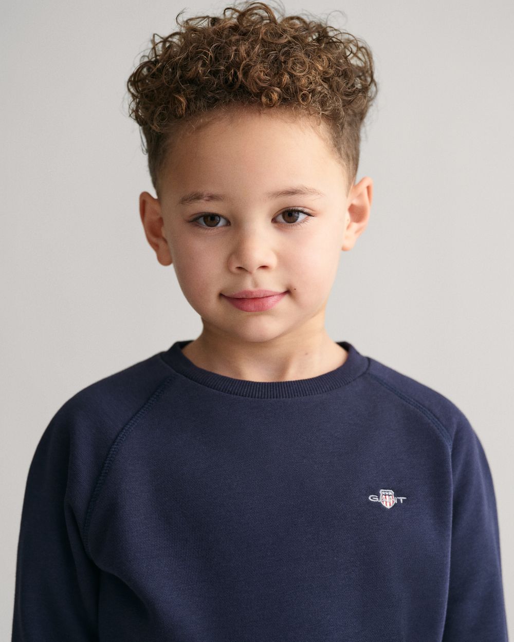 Kids shield collegegenser | Siste mote: Klær, tilbehør og interiør ...