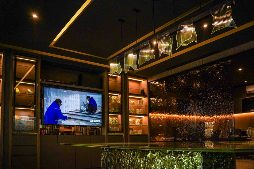 Glass Studio - Architectural glass solutions