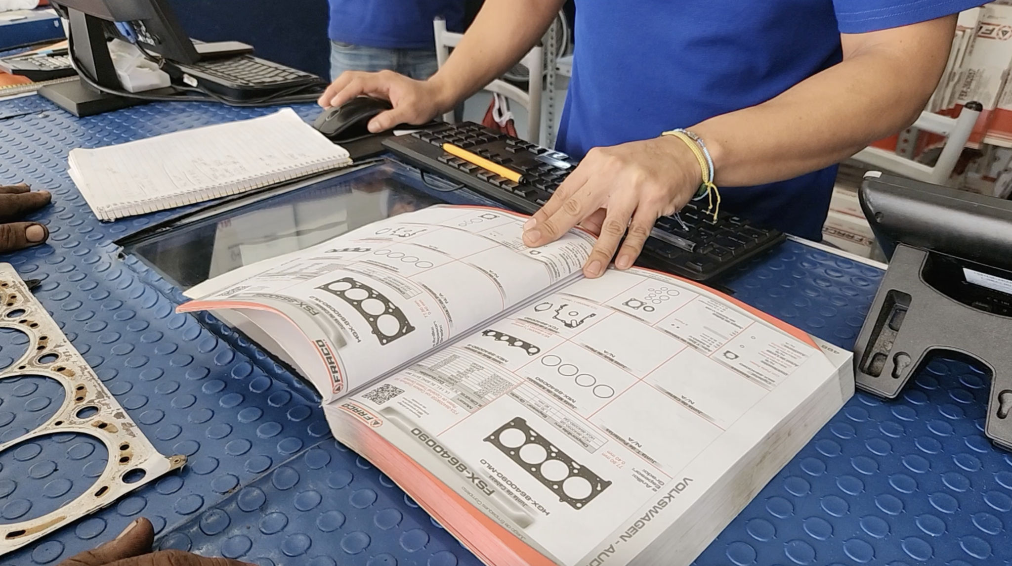 Refaccionaria Mario Garcia -Nosotros - Ref Mario García