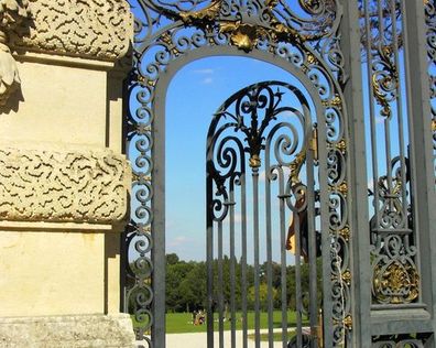 Custom Iron Gate Designs - Monarch Ironworks