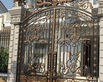 Custom Iron Gate Designs - Monarch Ironworks