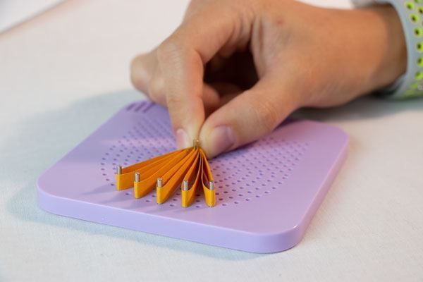Husking Quilling Board