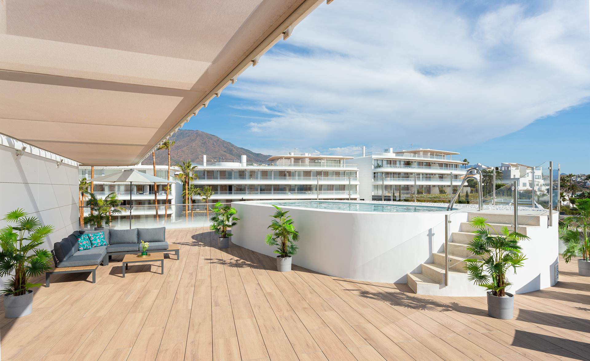 Penthouse The Edge - Model unit Vakantiehuis is geschikt voor 8 ...