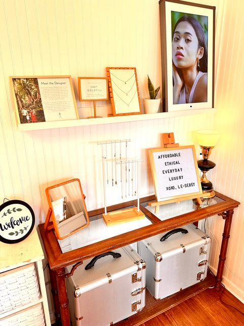 Visit the Le Serey Studio - Community Directory Photo Album By Le Serey