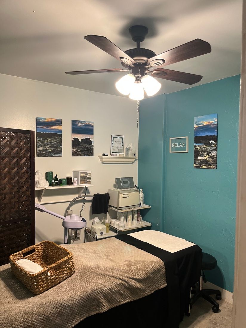 Room For Rent In The Hidden Spa Wellness Center - Treatment rooms and ...