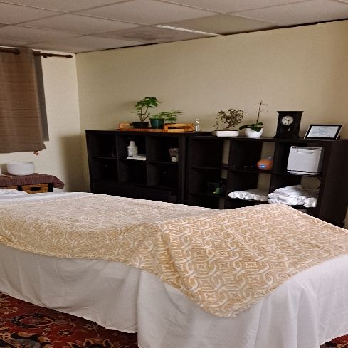 Shared massage therapy room available - Treatment rooms and therapy ...