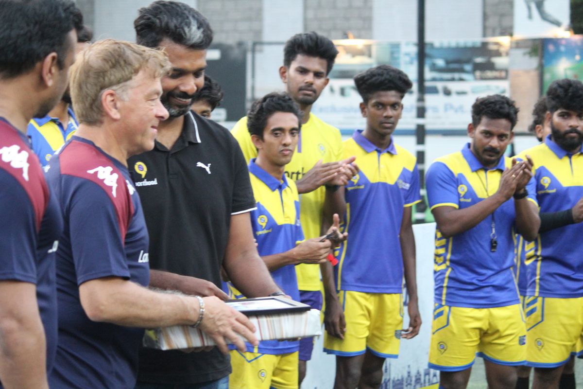 Book courts, Kids Coaching, Football, Badminton, Swimming near you