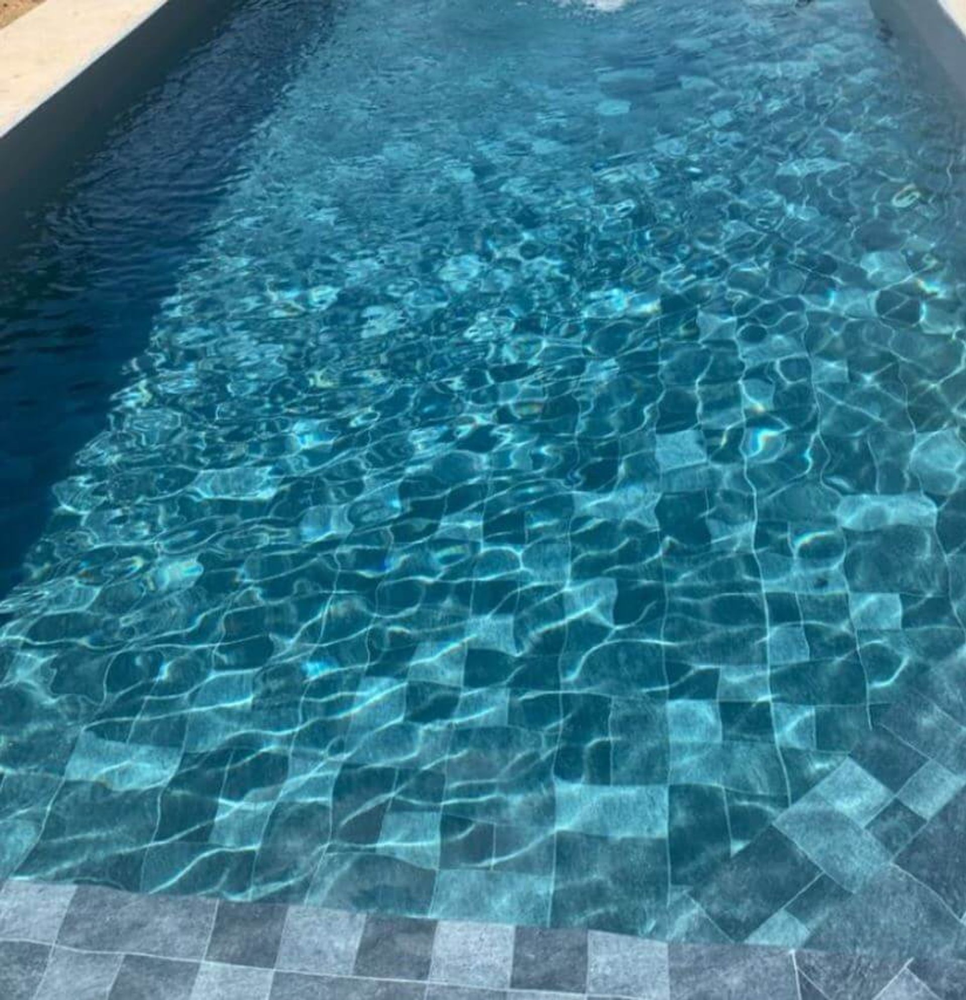 Piscine Pierre de Bali - Aquanov