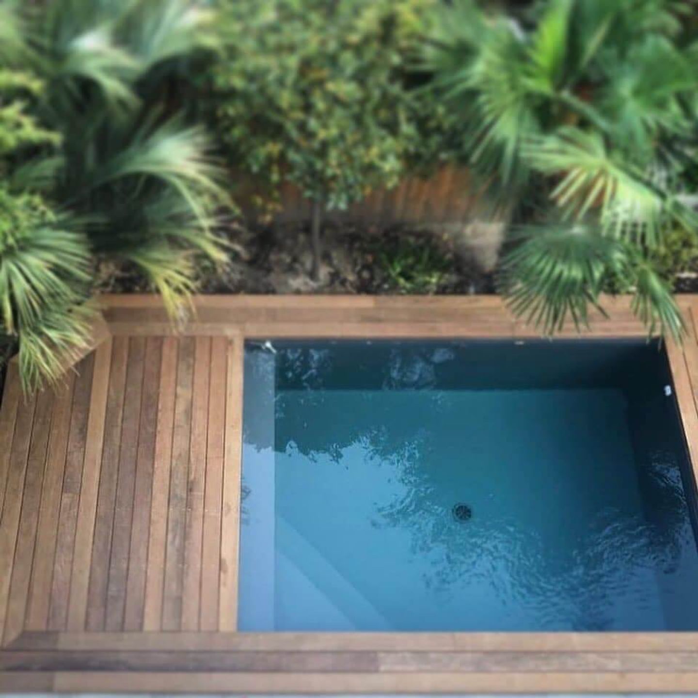 Piscine mini, micro, urbaine, de ville, constructeur piscine Gironde