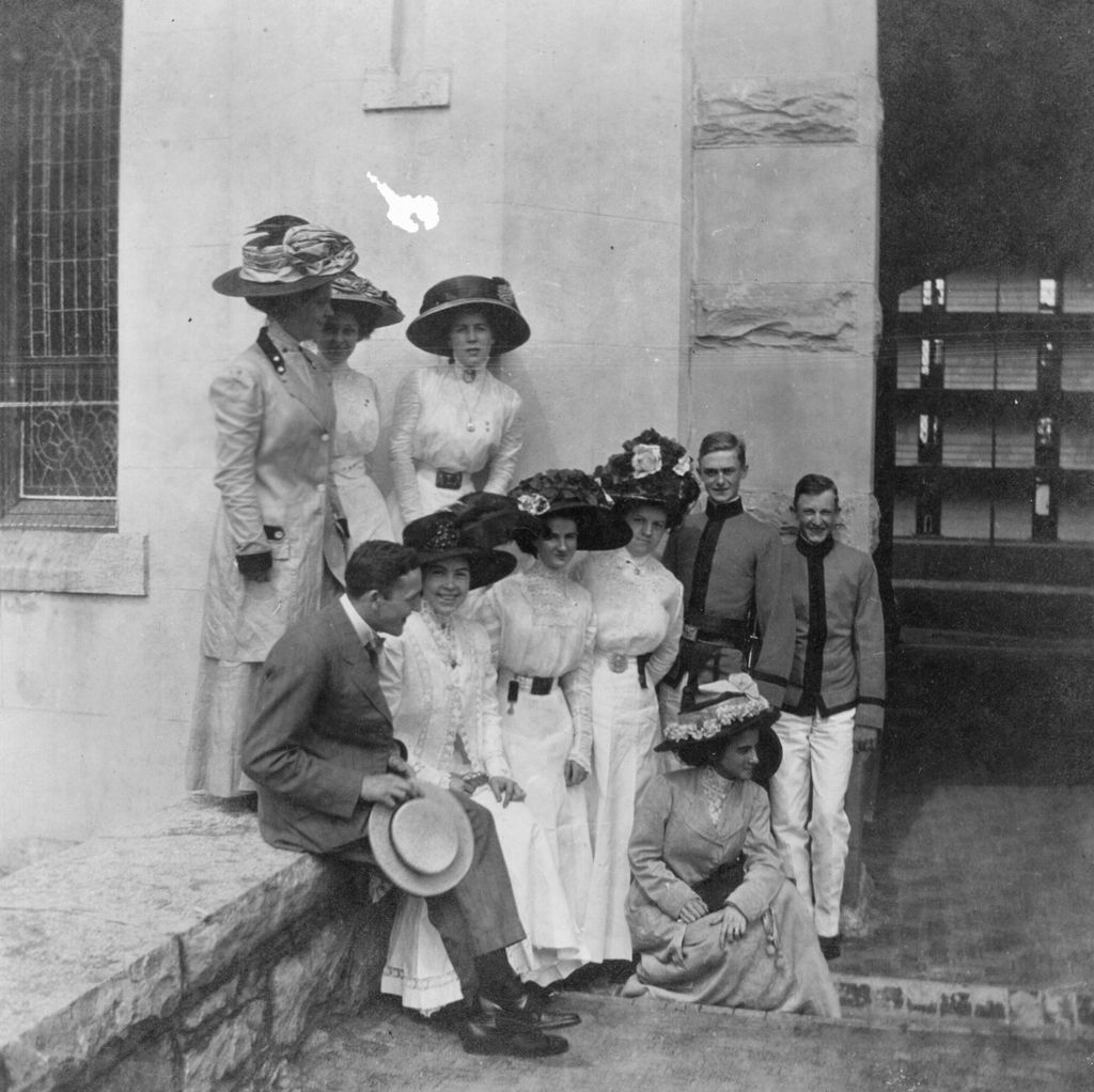 Timeline - Alpha Sigma Alpha