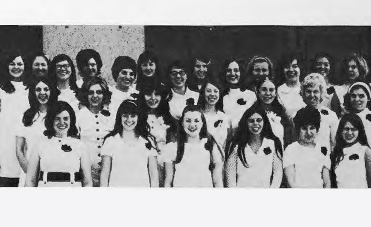 Delta Eta Chapter installed - Alpha Sigma Alpha