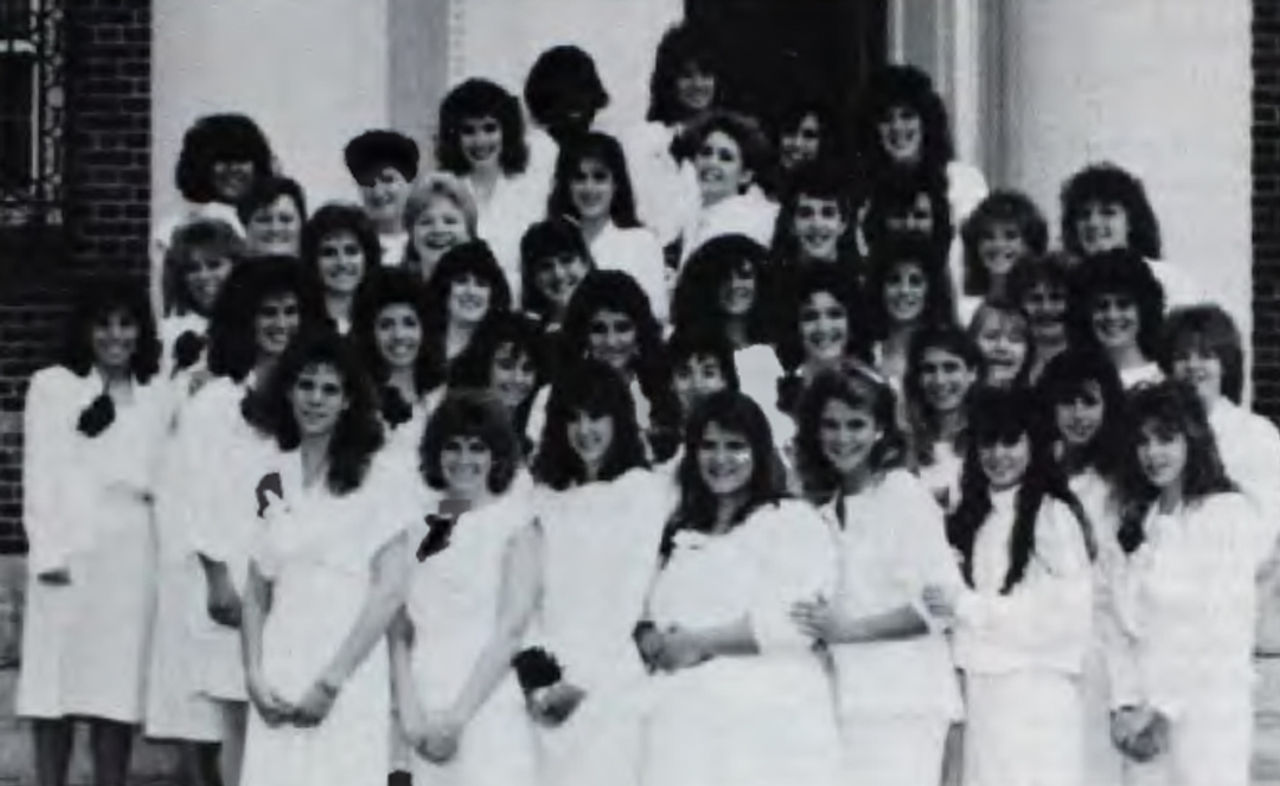 Epsilon Mu installed - Alpha Sigma Alpha