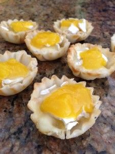 Easy Brie Cup Appetizer - TasteForCooking