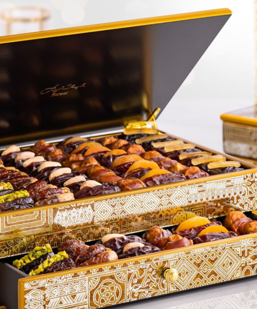 Bateel x Oscars - Ruder Finn Atteline