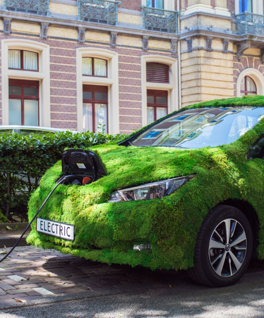 Uber - Ruder Finn Atteline