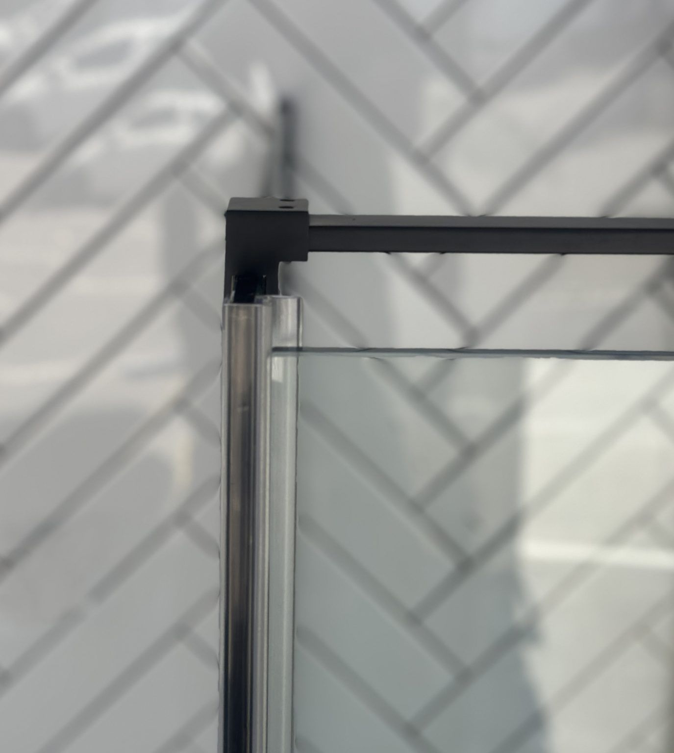 SS08/17 - Black Shower Screen with Wall Channels - 850x850mm ...