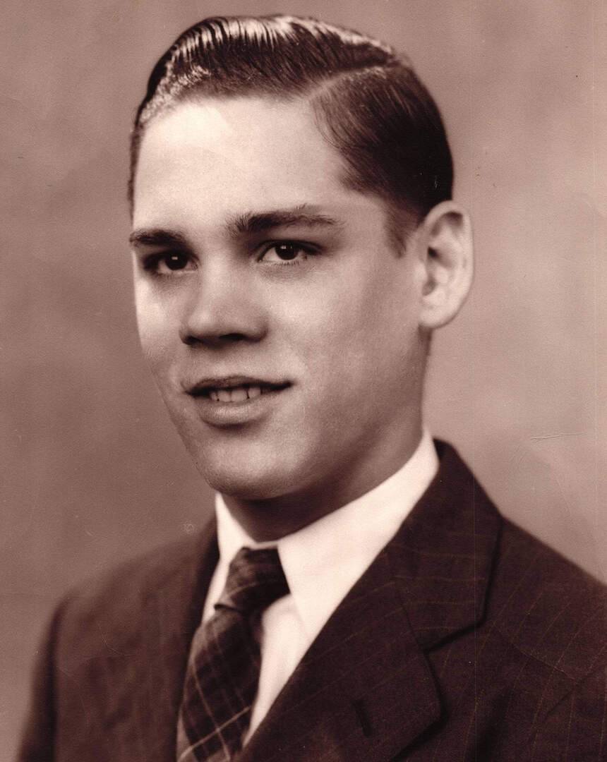 Kenneth Cook | Ewing Funeral Home