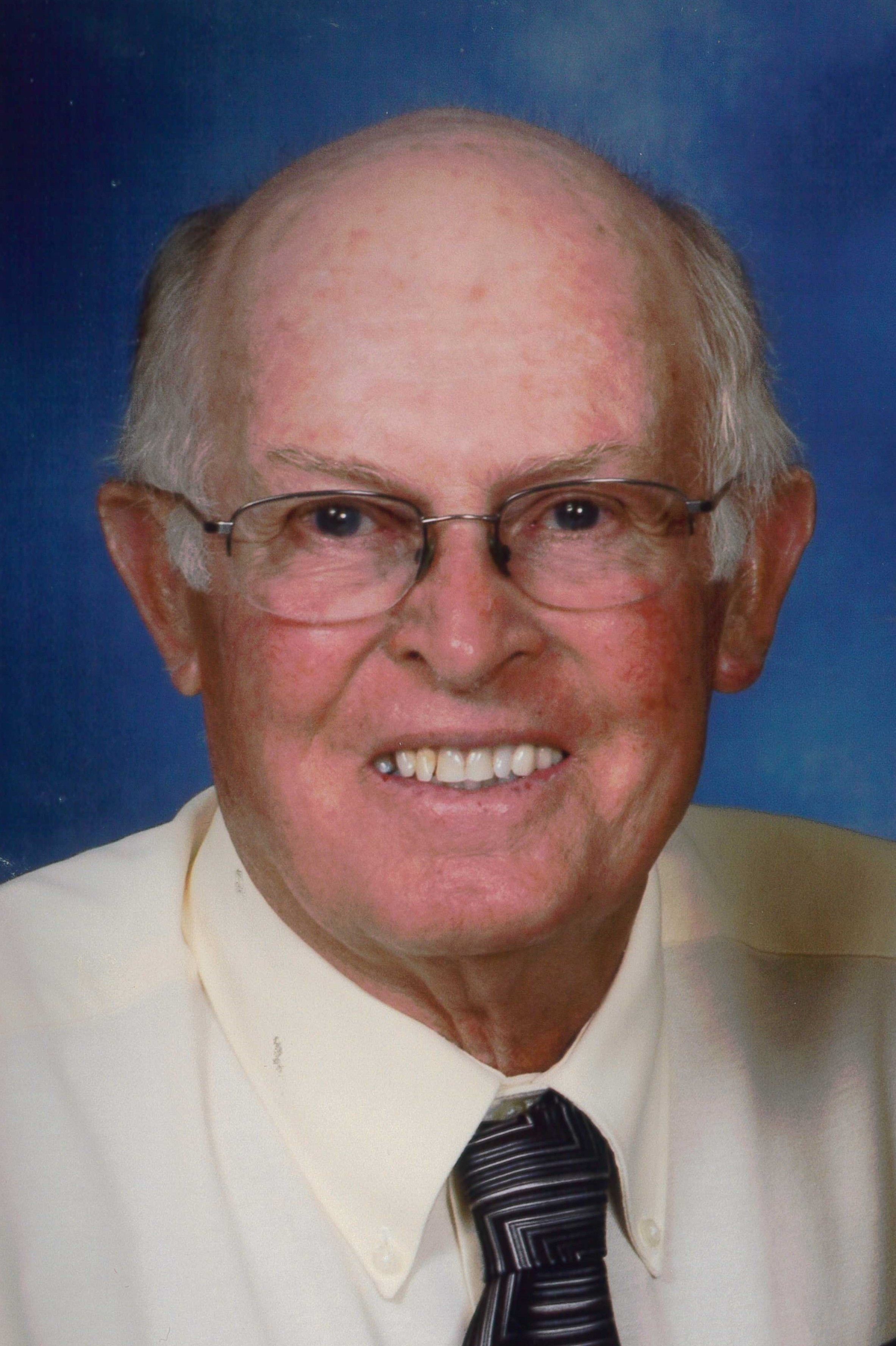 Steven D. Hill | Ewing Funeral Home