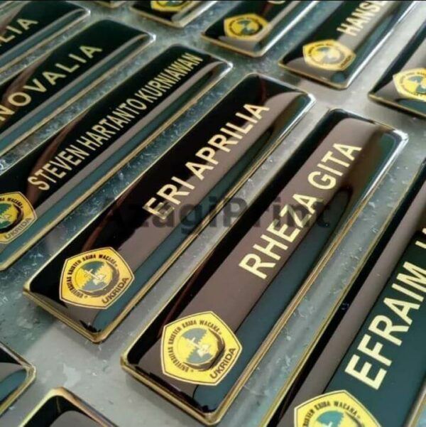 Jasa Cetak Name Tag No 1 Jakarta Murah + kirim alamat