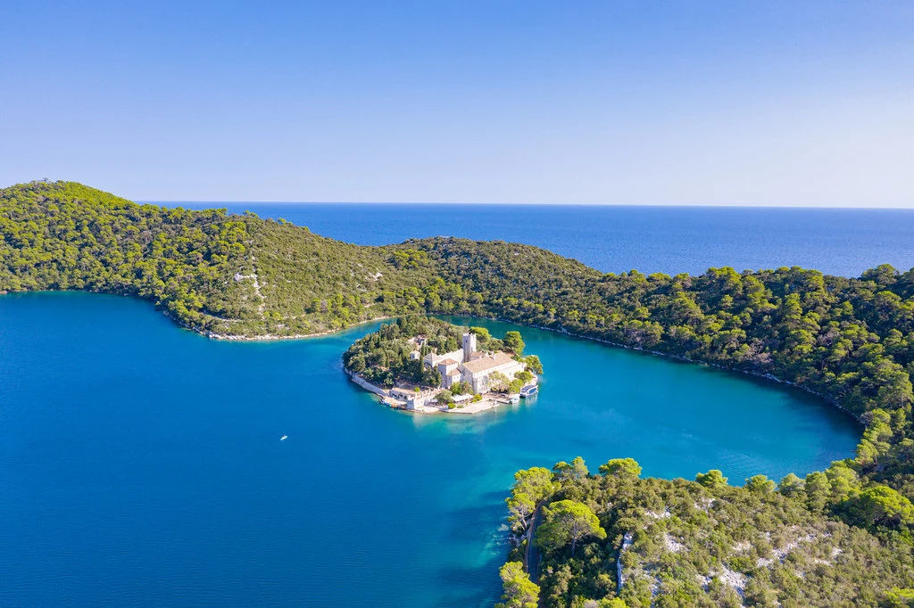 Tour de día completo a la isla de Mljet desde Dubrovnik - Best Prices ...