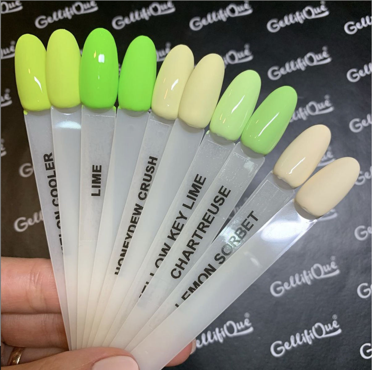 GEL POLISH COLOUR - MELLOW KEY LIME. GEL POLISH COLOUR.