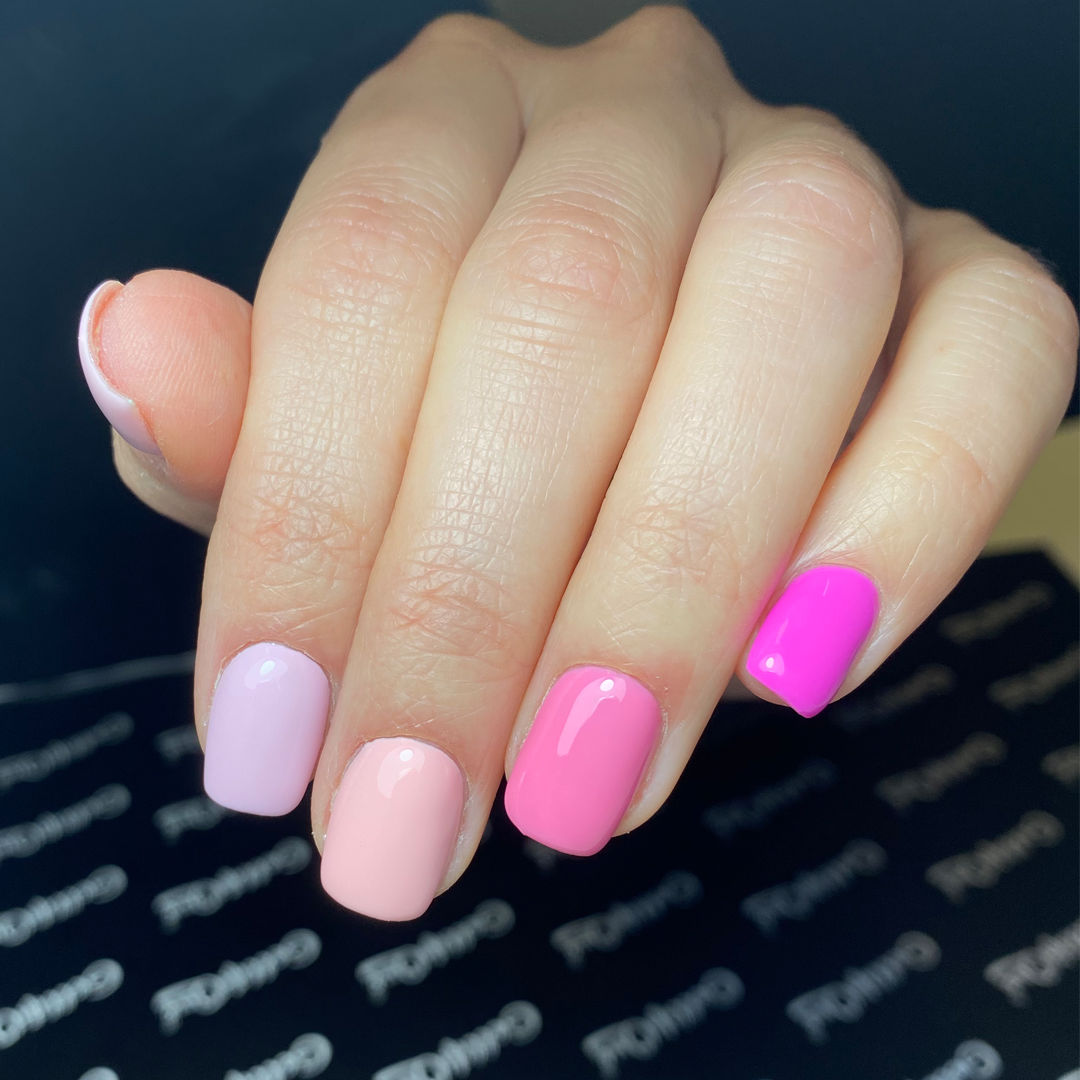 GEL POLISH COLOUR - COSMOPOLITAN. GEL POLISH COLOUR.