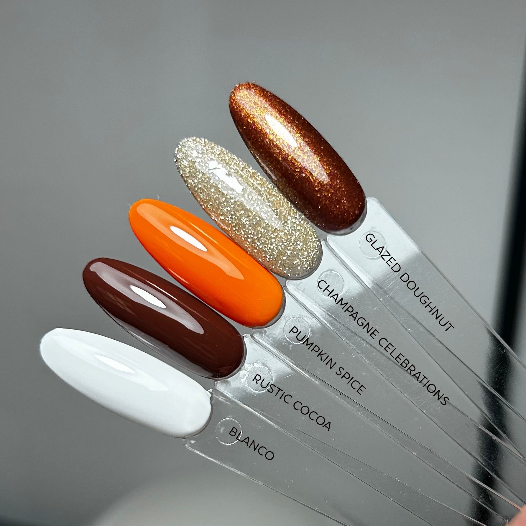 GEL POLISH COLOUR - BLANCO. GEL POLISH COLOUR.