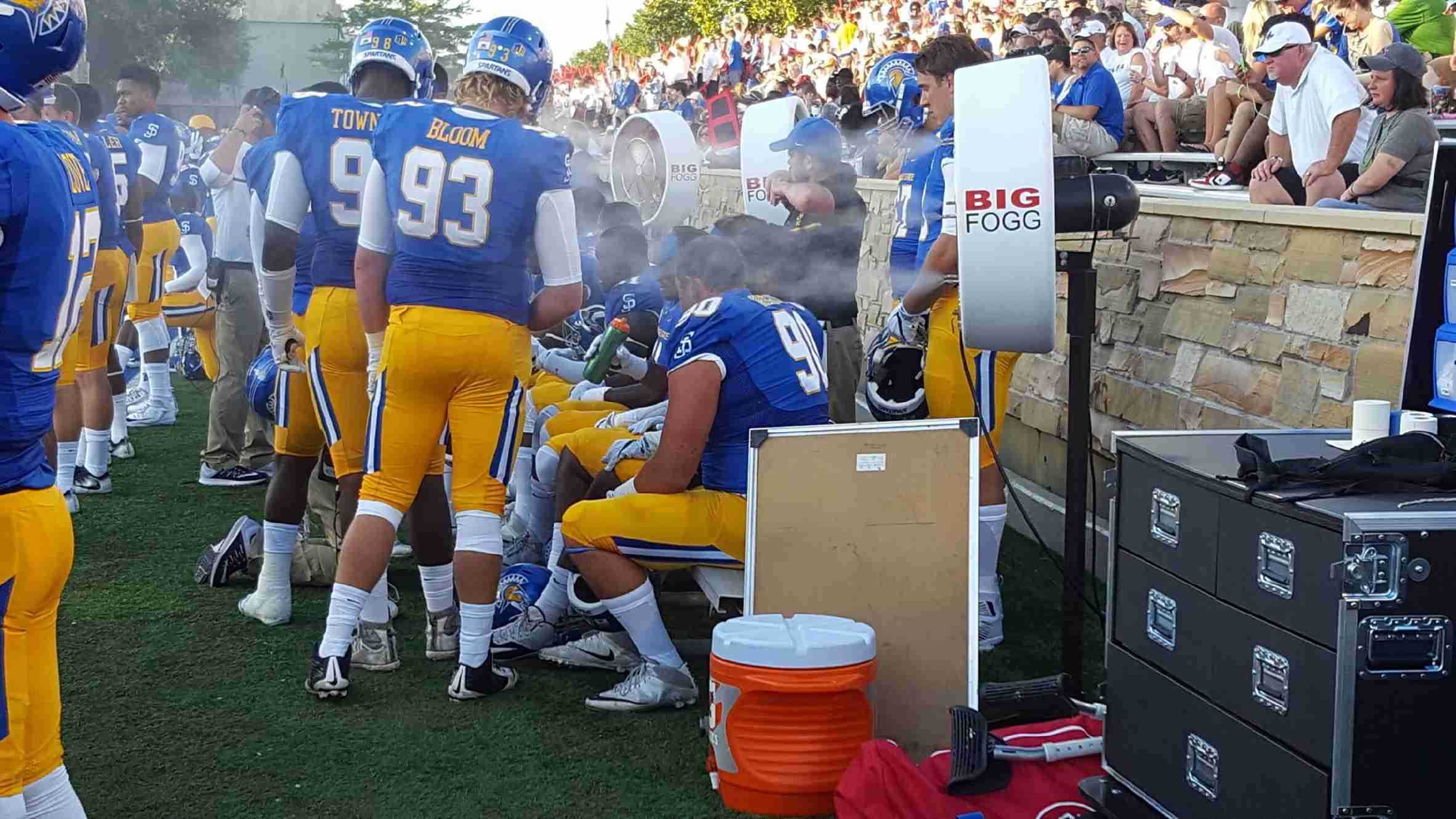 Misting Fan Rental - Rent Outdoor Cooling Fans with Big Fogg