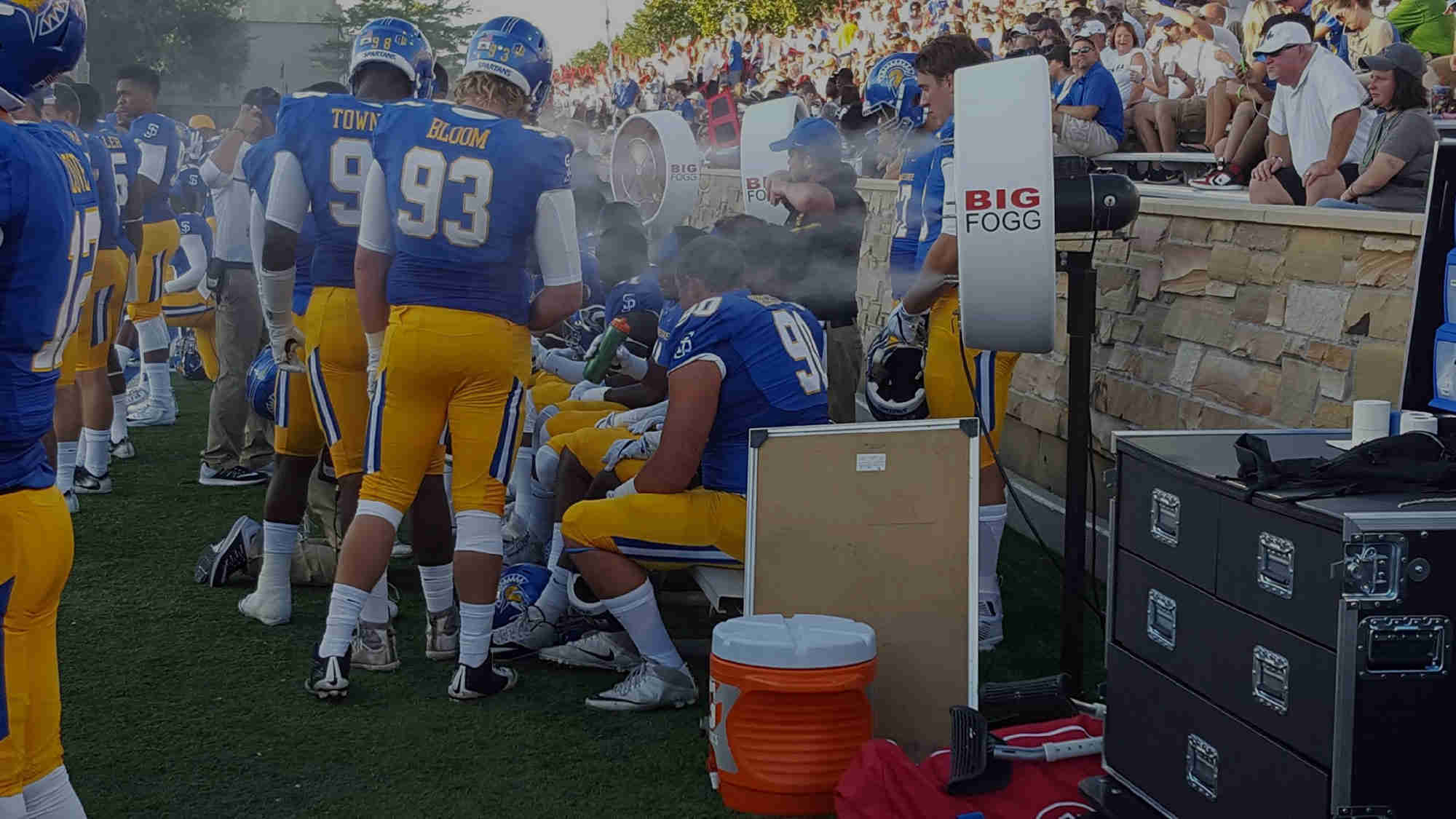 Big Fogg Provided its Sideline Heating Benches for the San Francisco ...