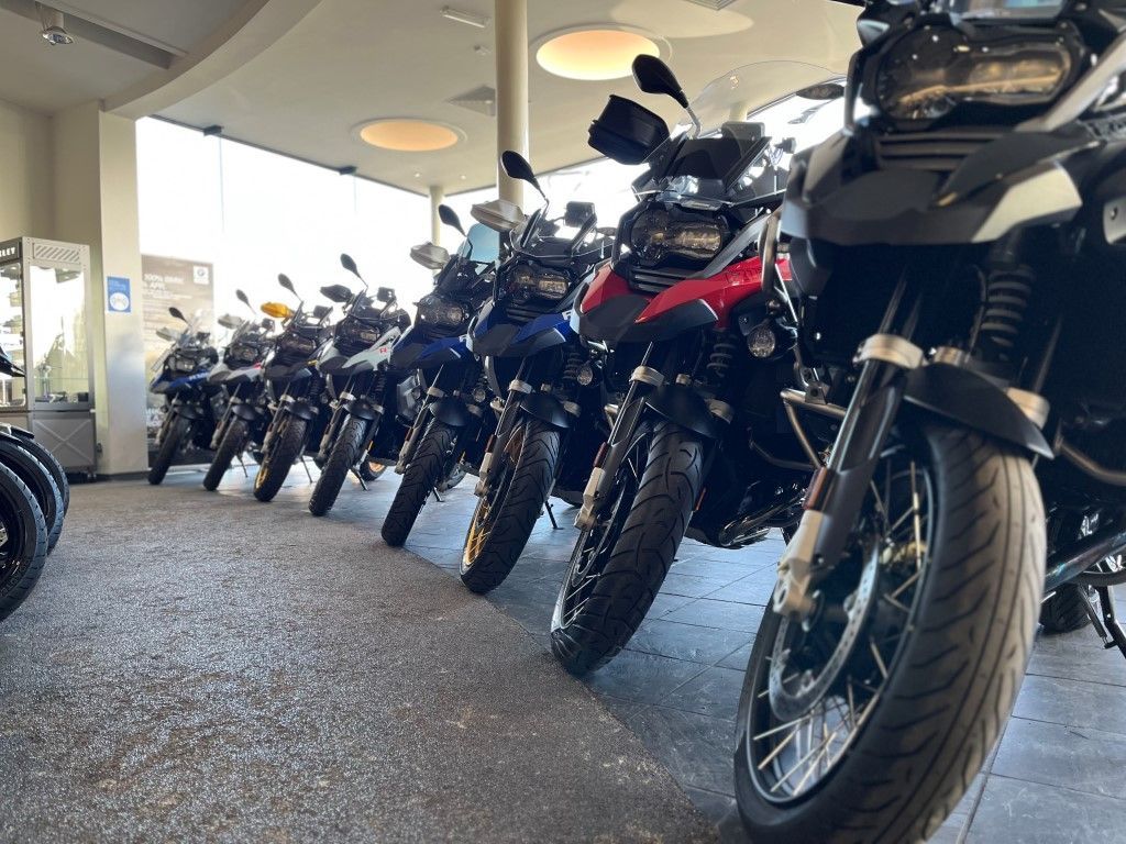 Wollaston BMW Bikes Northampton - Dealer - Motorbike Community & Free ...