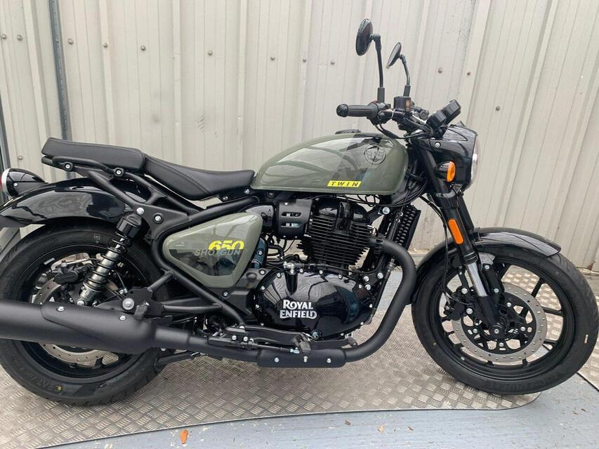 Royal Enfield Shotgun 650 (2025) - Motorbike Community & Free Bike ...