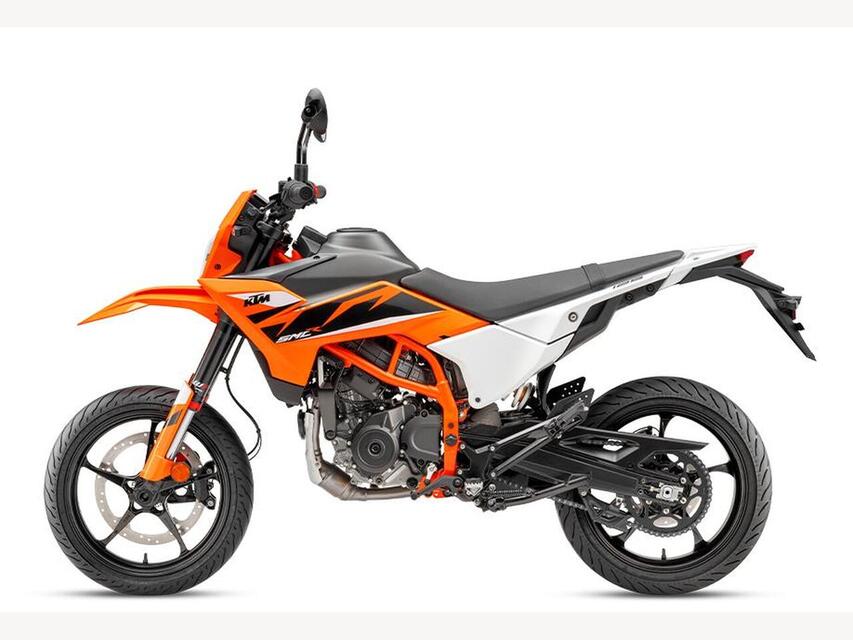 KTM 125 SMC R (2025) - Motorbike Community & Free Bike Classifieds ...
