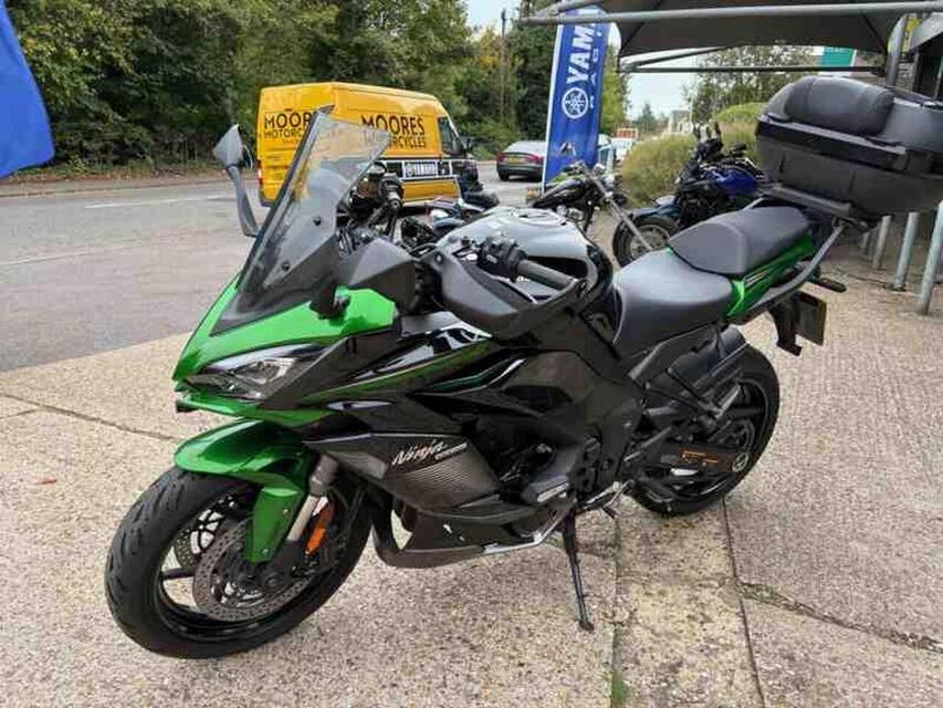 Kawasaki NINJA 1000 SX (2022) - Motorbike Community & Free Bike ...