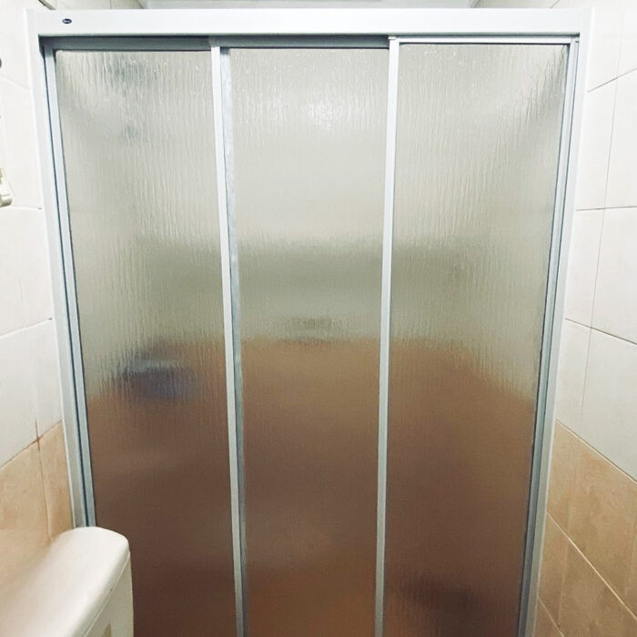 Onna Shower Screen & Pemasangan - Wahana Cipta Nuansa