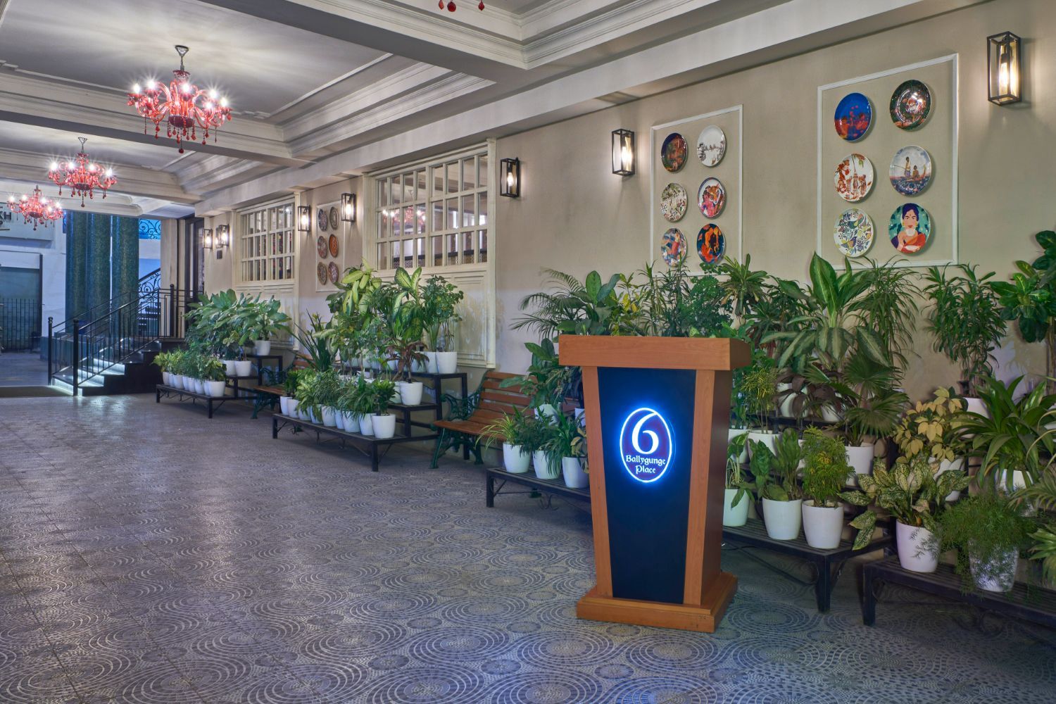 Best Bengali Restaurant In Kolkata For Bengali Food - 6 Ballygunge Place