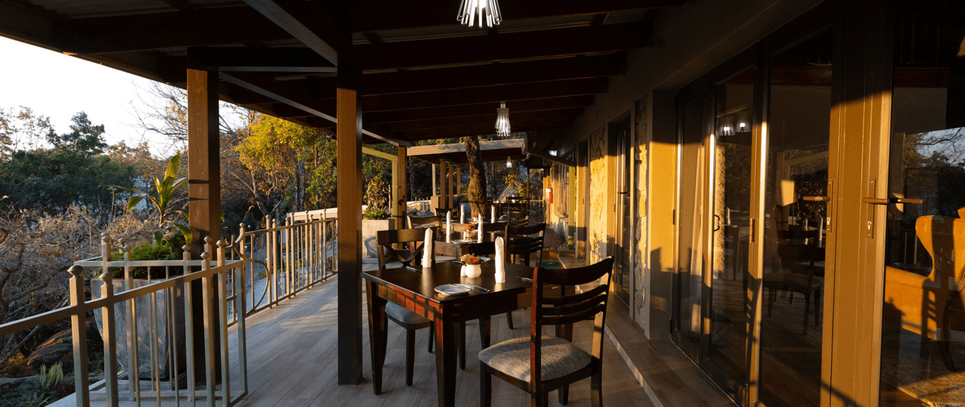 Dining at Rupurara Valley Lodge | Exquisite Culinary Experiences