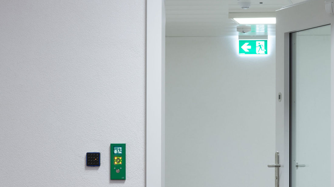 Fluchttürsteuerung - Einfache & vernetzte Fluchtwege · BSW SECURITY AG