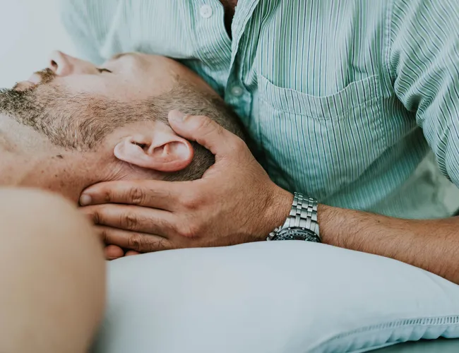 Vertigo and Cervicogenic Headache Treatment | C7Physio