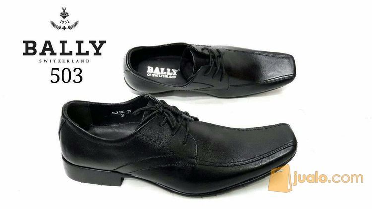Sepatu Formal Pria Bally Pantofel tali terbaru di Kab. Sumedang, Jawa ...