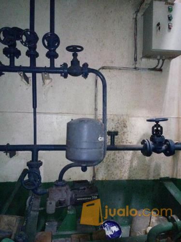 Kapal SPOB ( Ship Propeller Oil Barge ) di Kota Jakarta Utara, DKI ...