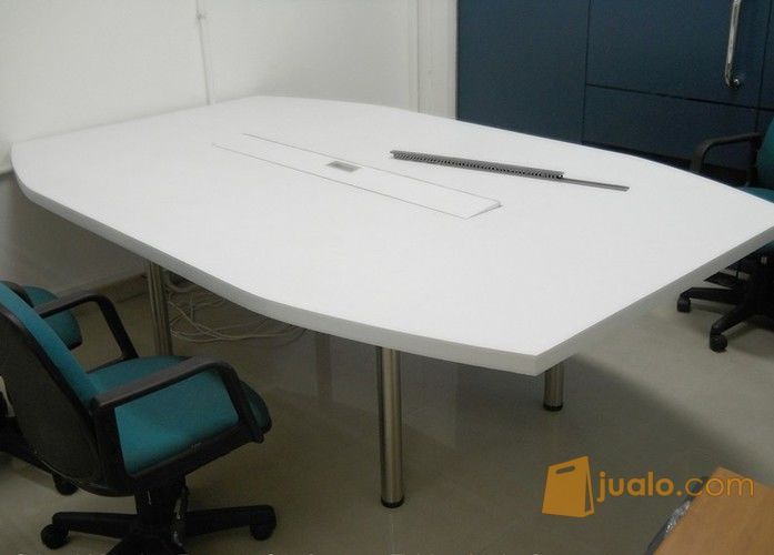 Meja Rapat Dengan Koneksi Listrik Dan Jaringan LAN di Kota Ambon ...